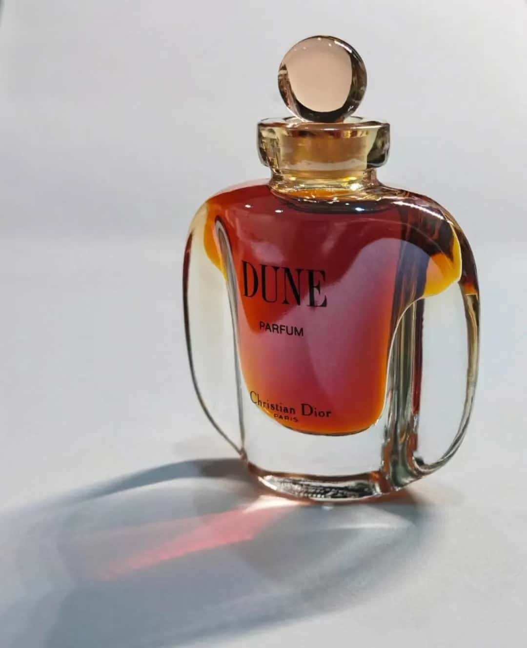 20 Luxury Perfume Brands and Their Iconic Bottle Designs - PAGpackaging